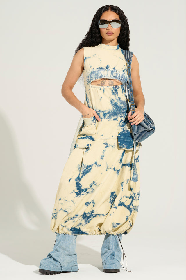 STREET STYLE ACID WASH MAXI DRESS – AKIRA