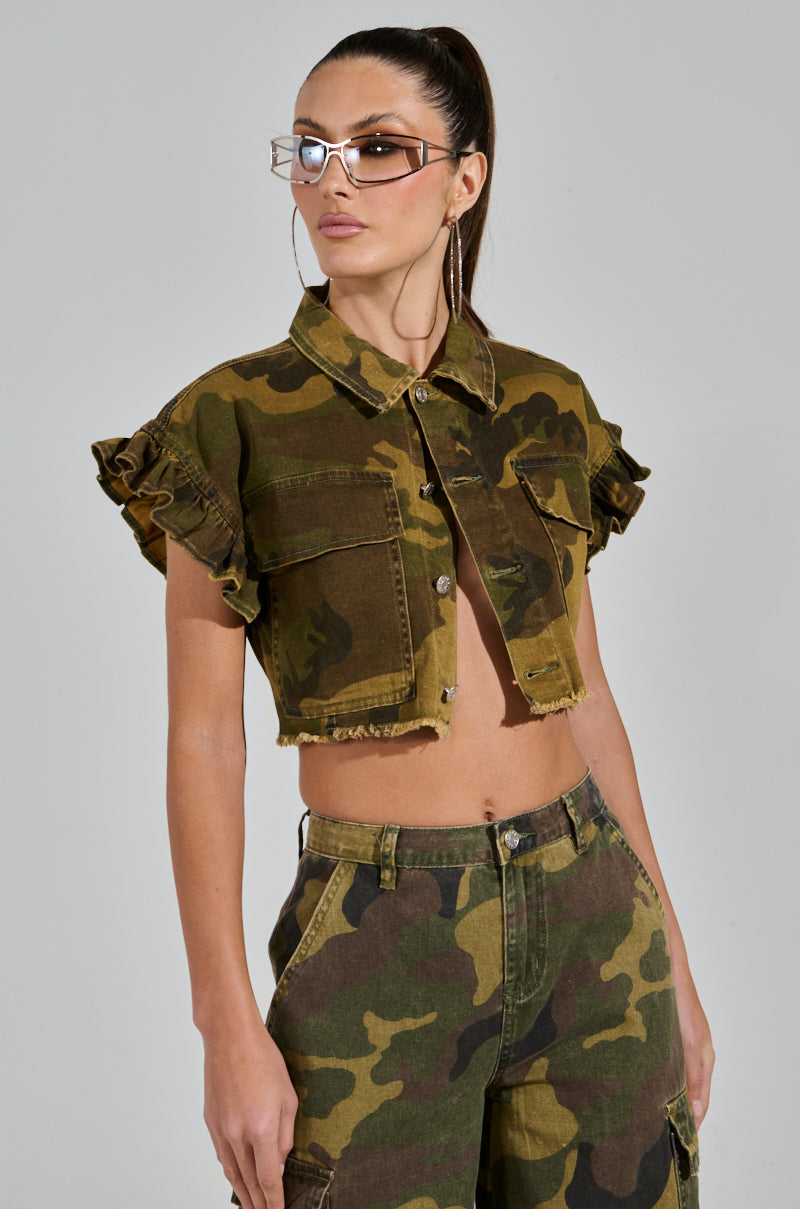 HIDDEN IN PLAIN SIGHT CROPPED BUTTON DOWN – AKIRA