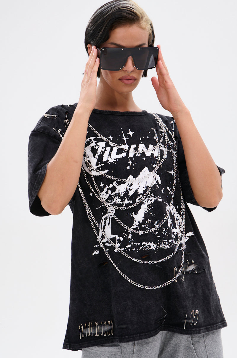 GOTH BAE OVERSIZED DISTRESSED TEE – AKIRA