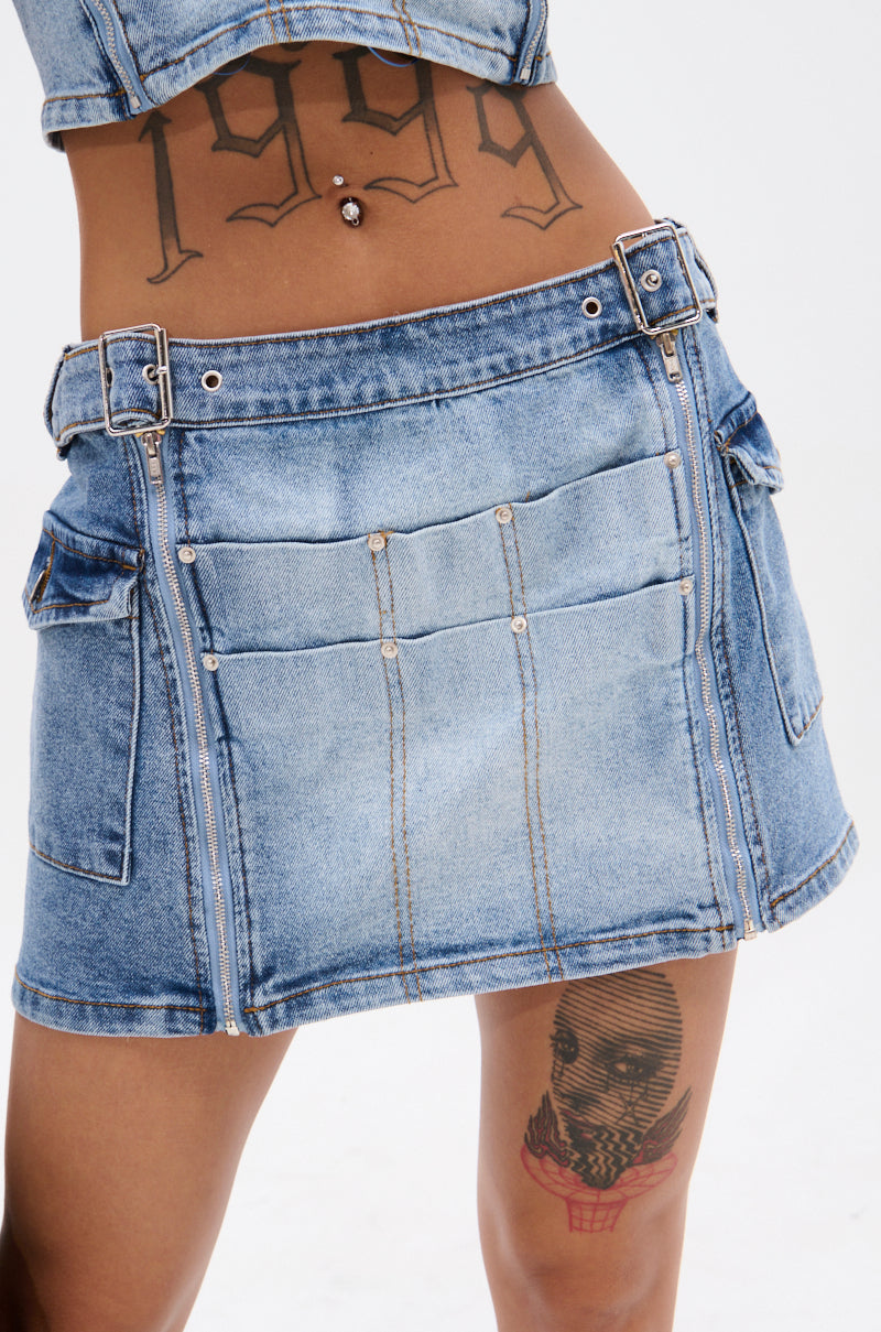 ASHLIN MINI DENIM SKIRT – AKIRA