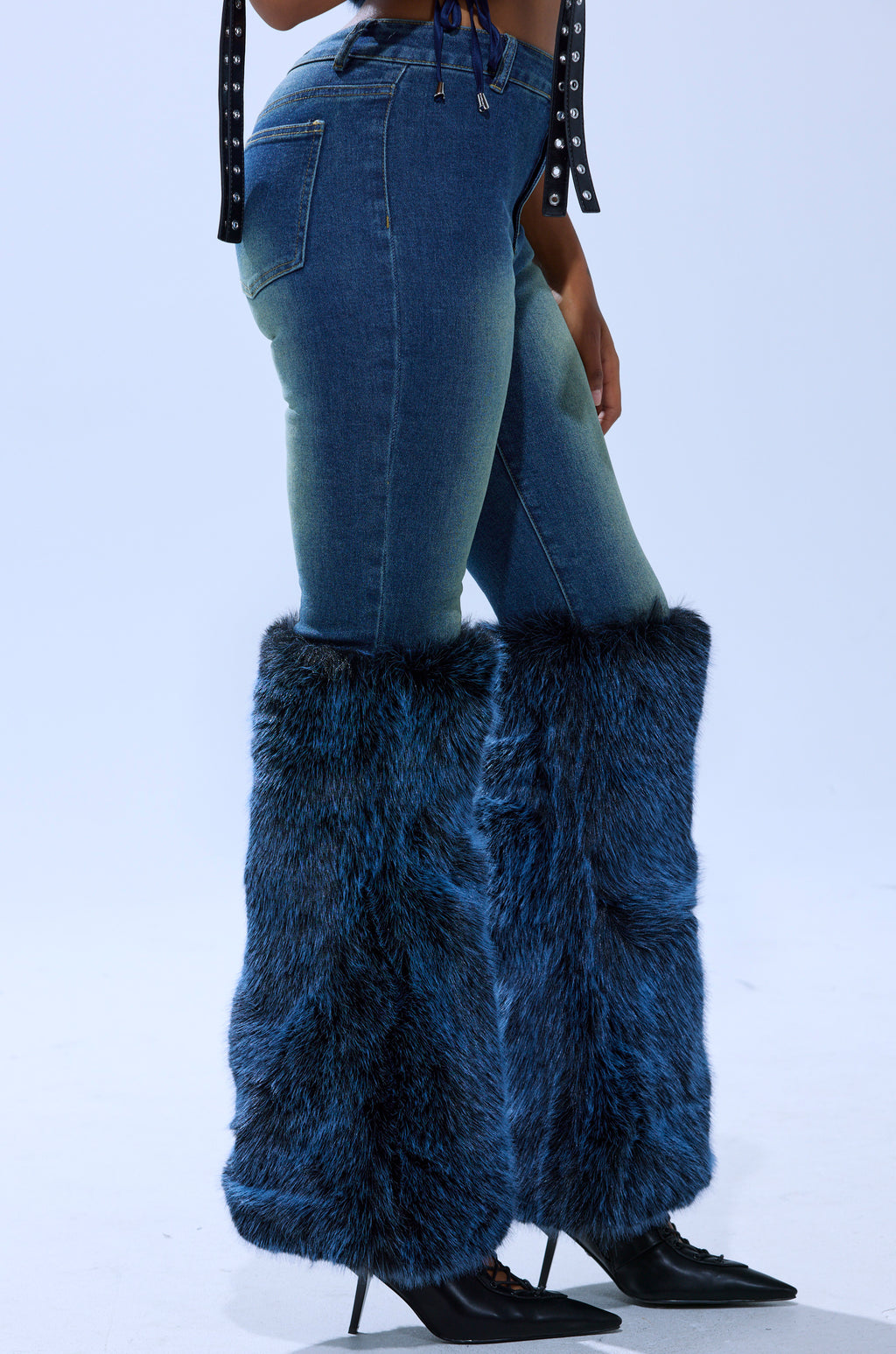 ALL A DREAM DENIM PANT WITH FUR CUFFS – AKIRA