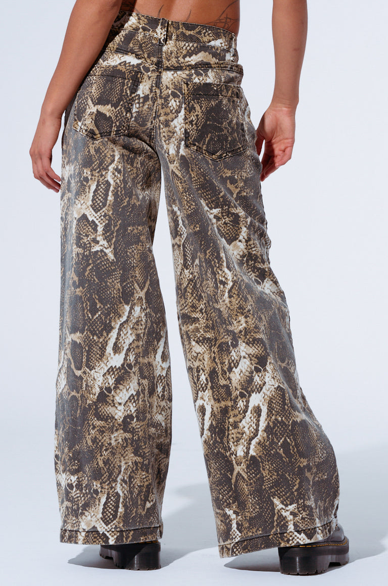 RUN AWAY SNAKE PANT – AKIRA