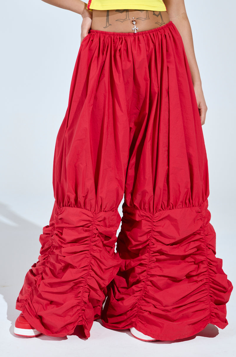 WIDE LEG SCRUNCHED HEM PANTS – AKIRA