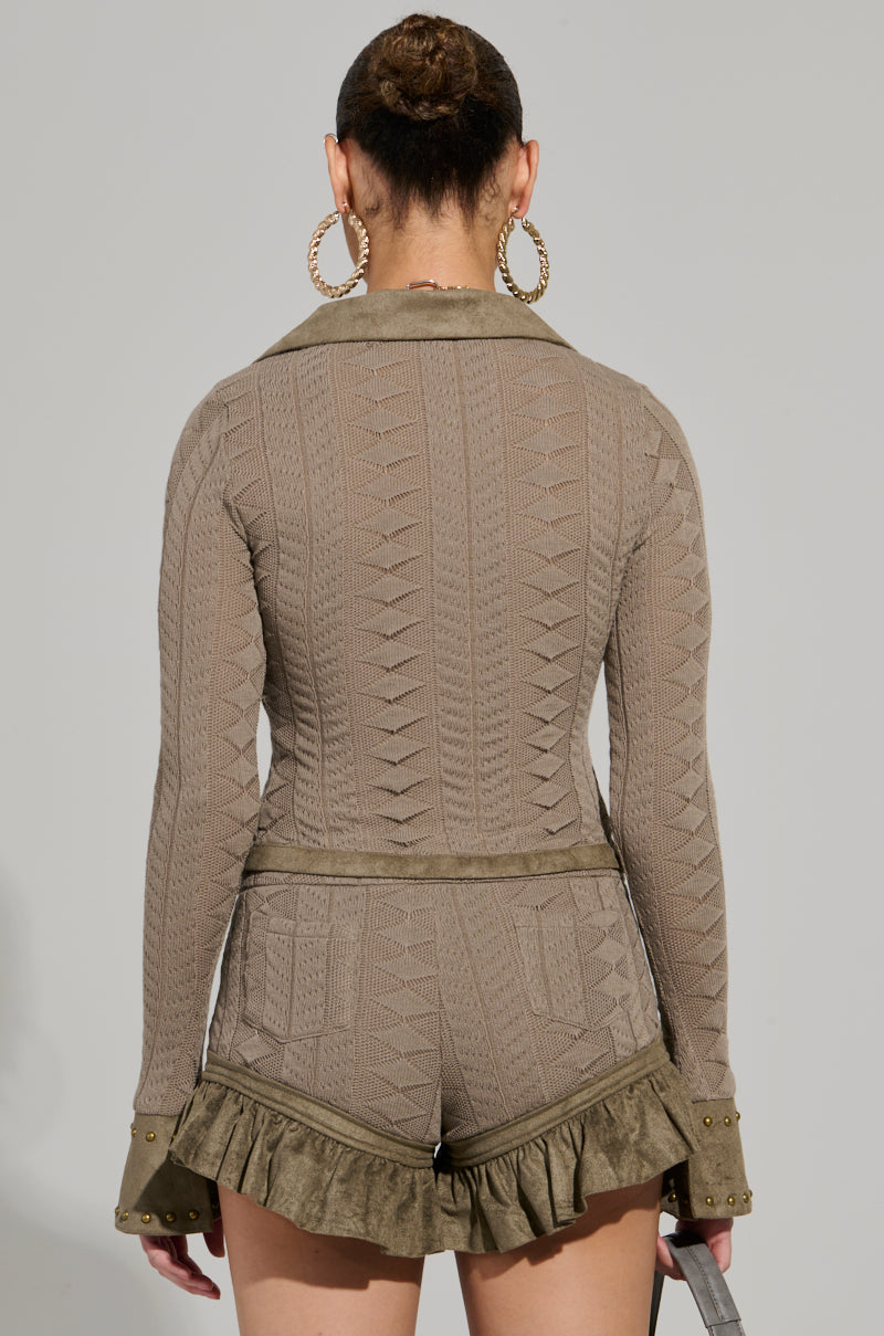 GREEK GODDESS COLLARED KNIT BLOUSE – AKIRA