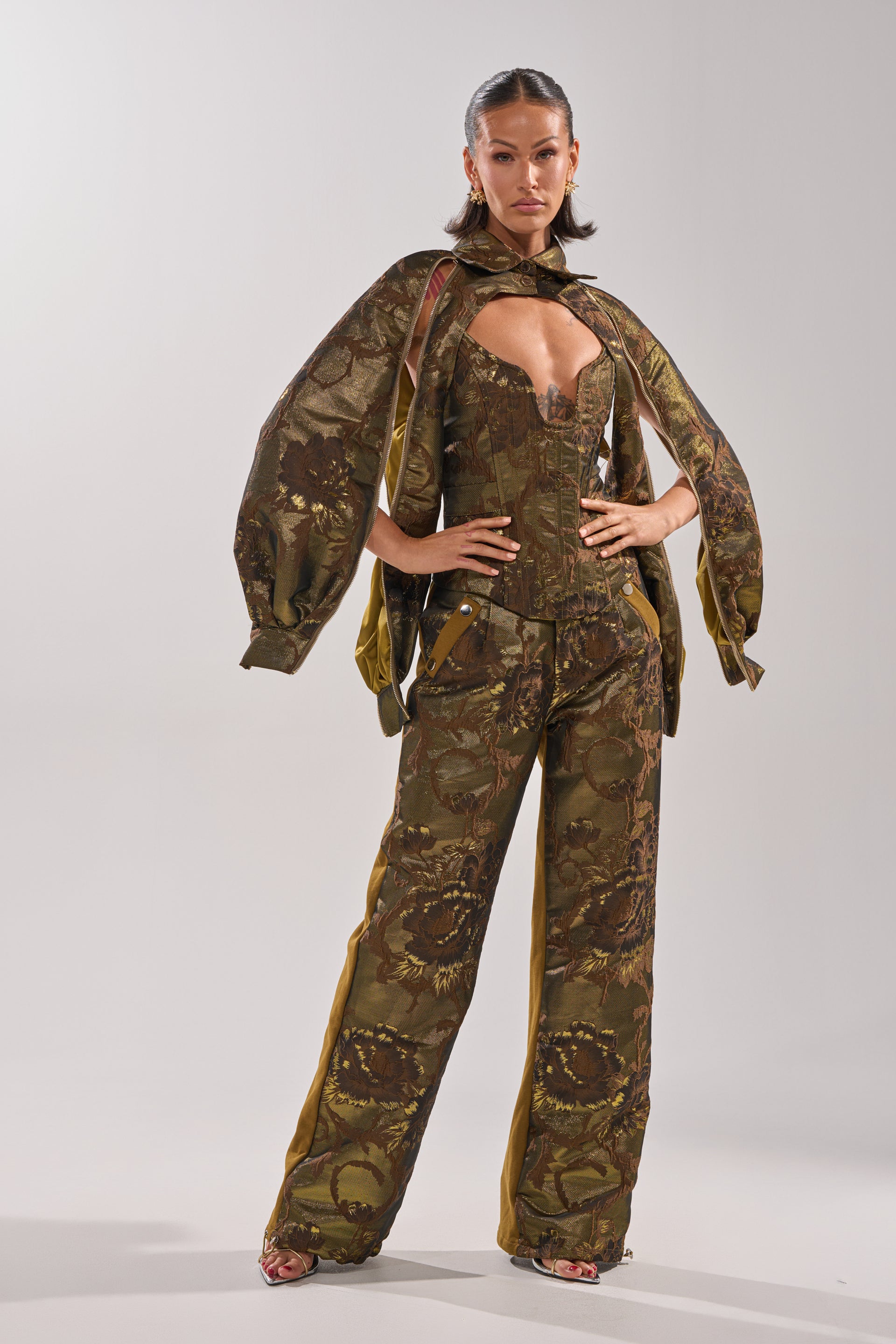 SHIGO BROCADE CORSET – AKIRA