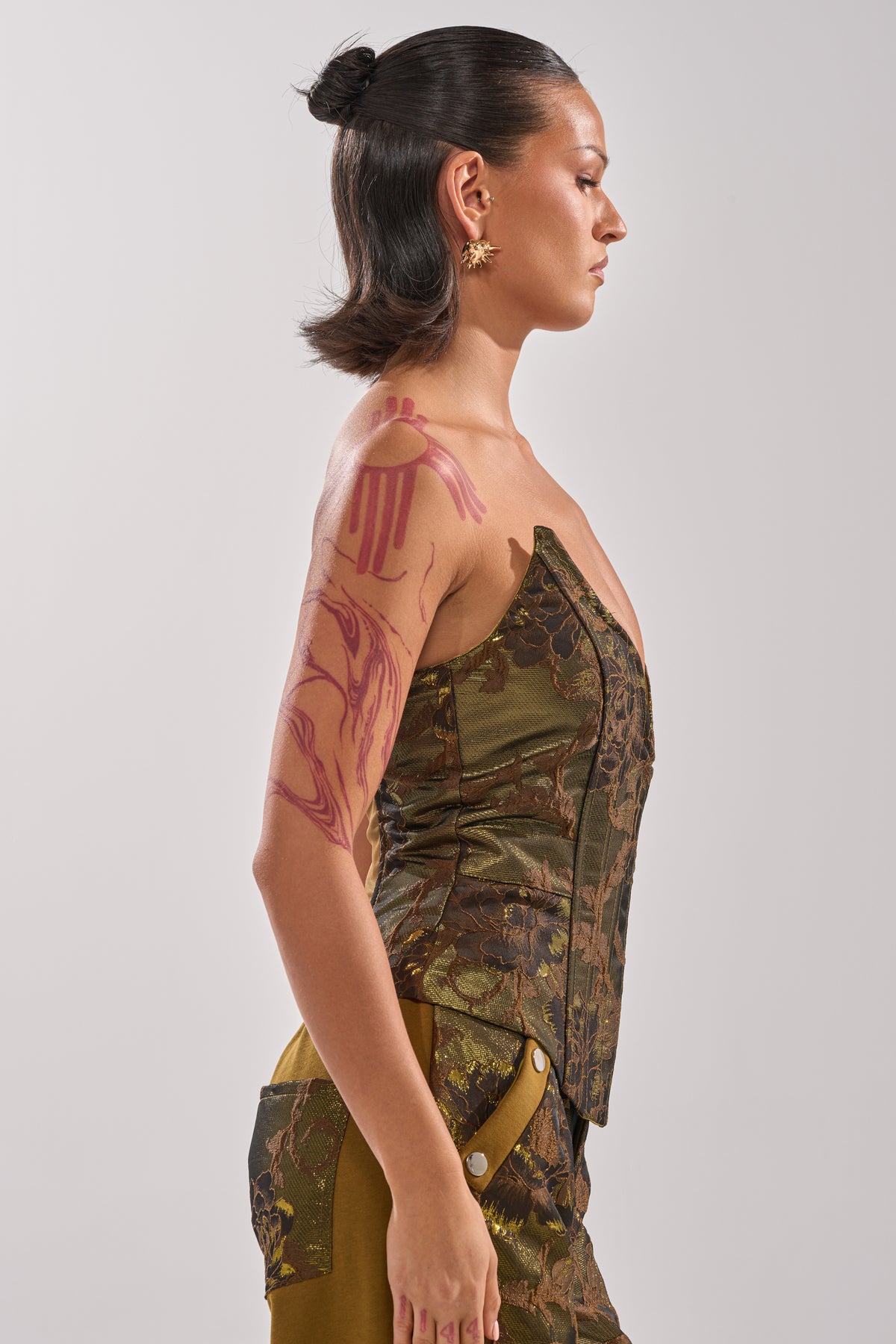 SHIGO BROCADE CORSET – AKIRA