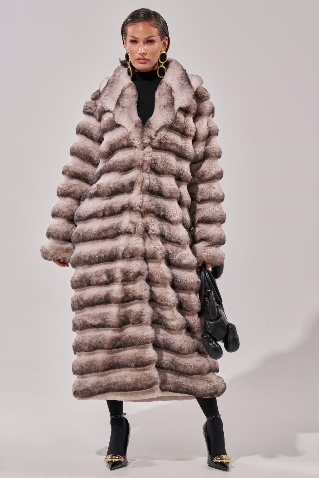 FAIRBANKS MAXI FAUX FUR – AKIRA
