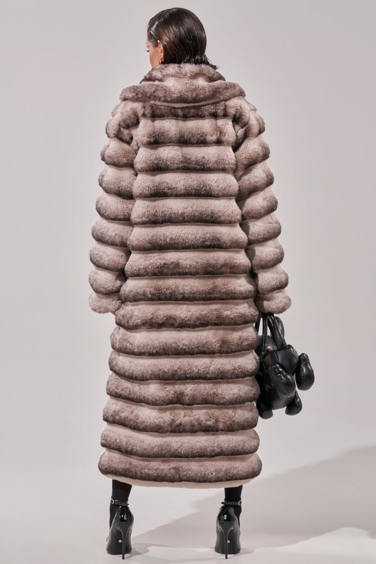 FAIRBANKS MAXI FAUX FUR – AKIRA