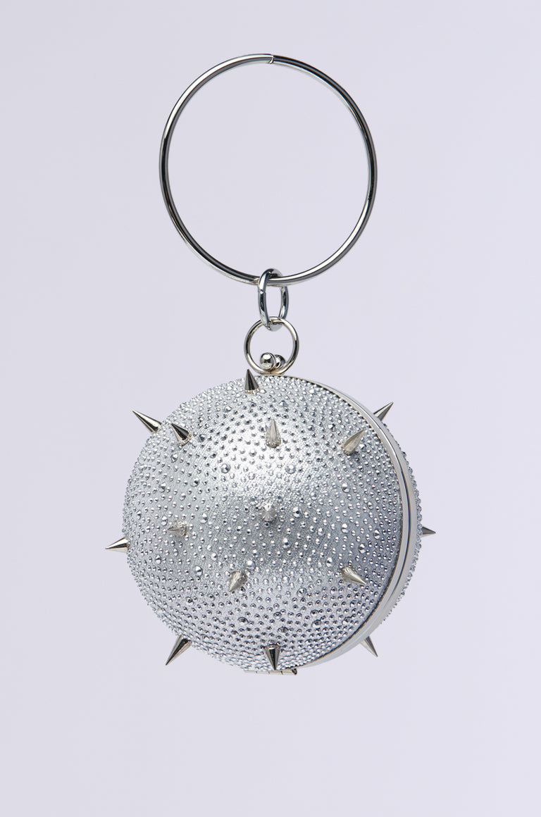 I BITE BACK STUD CLUTCH BAG – AKIRA