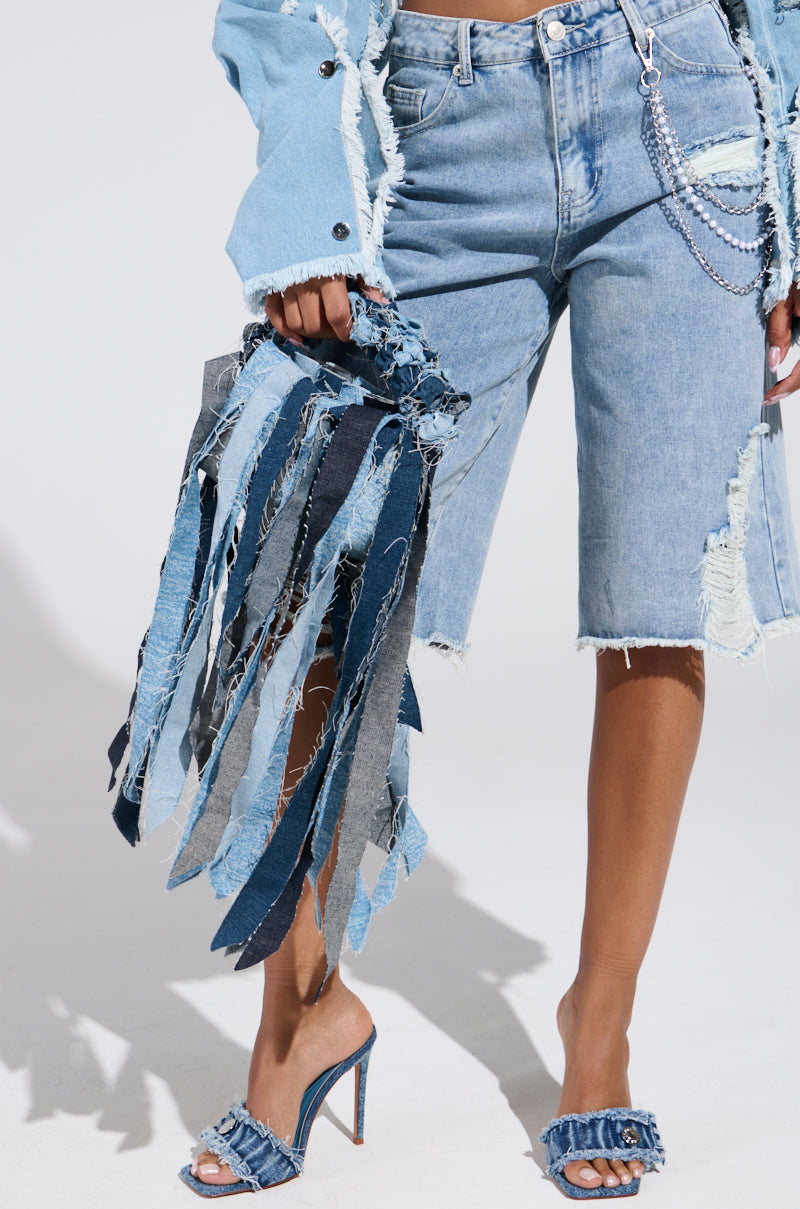 ULTIMATE INSPO SHREDDED DENIM PURSE – AKIRA