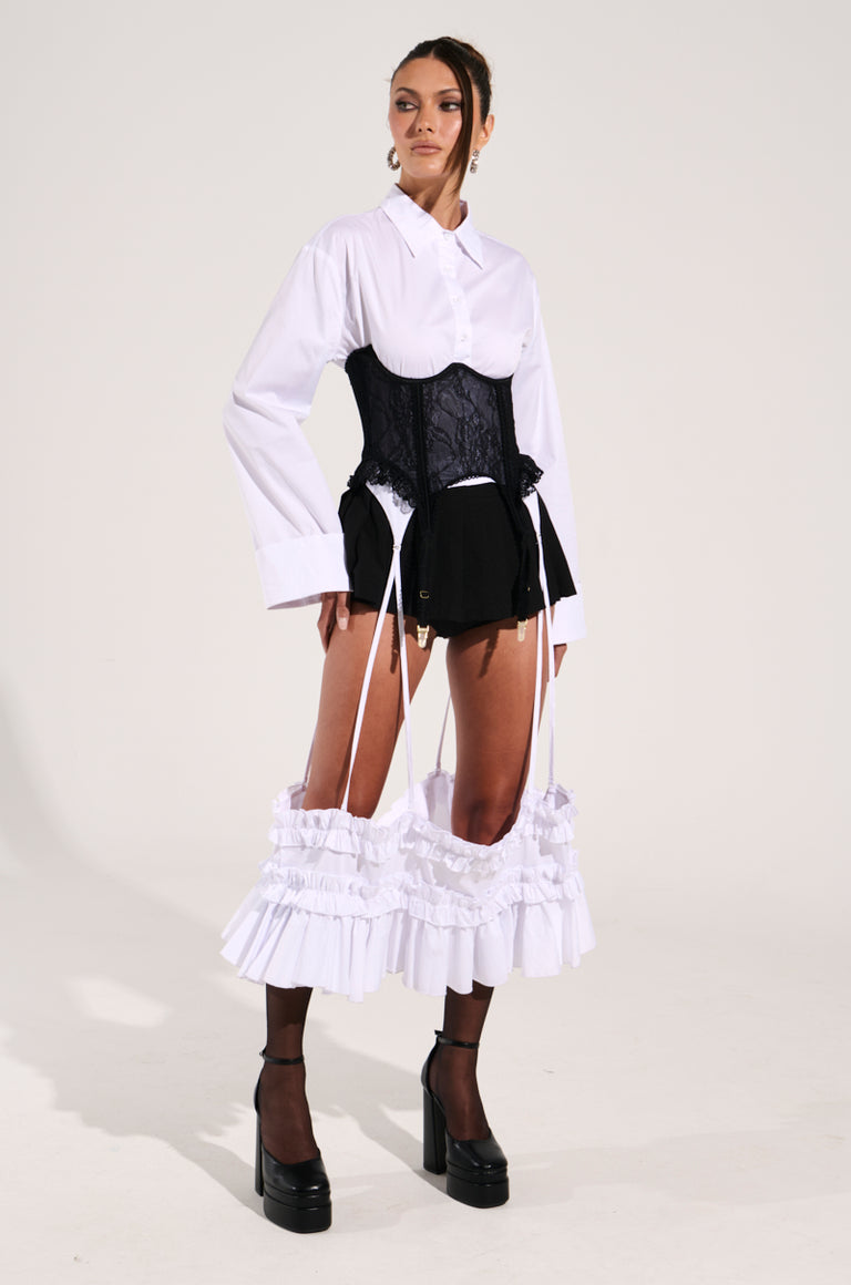 TRUE RUFFLE GARTER BELT – AKIRA