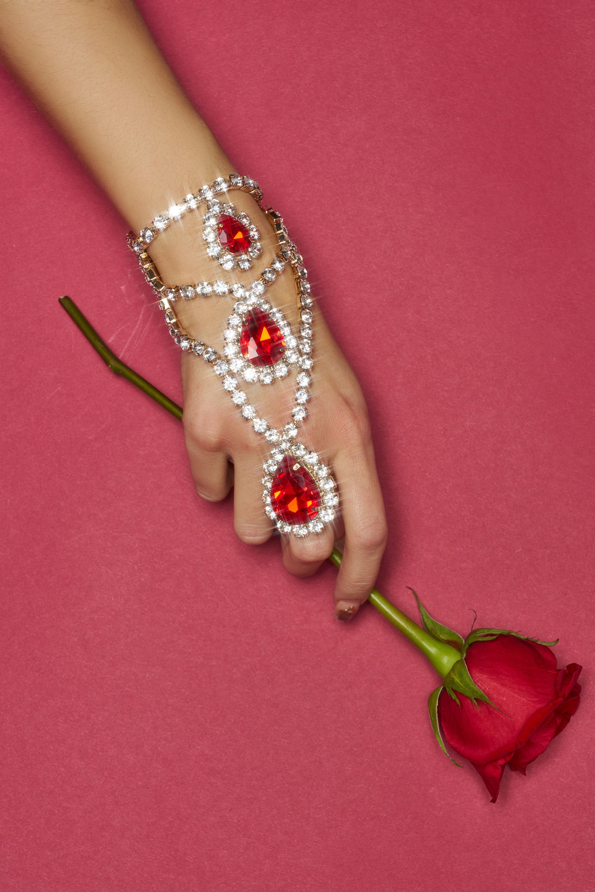 ELSA BLING RING HAND PANJA – AKIRA