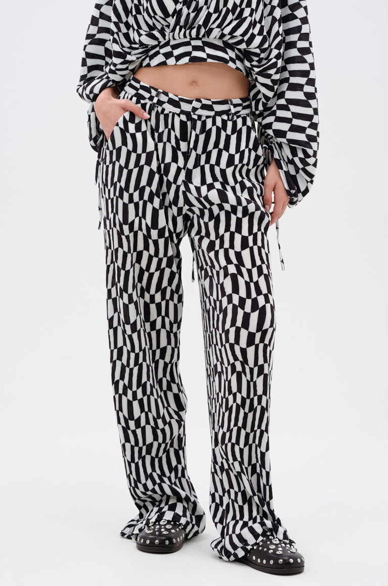 BARI CHECKERED TROUSER – AKIRA