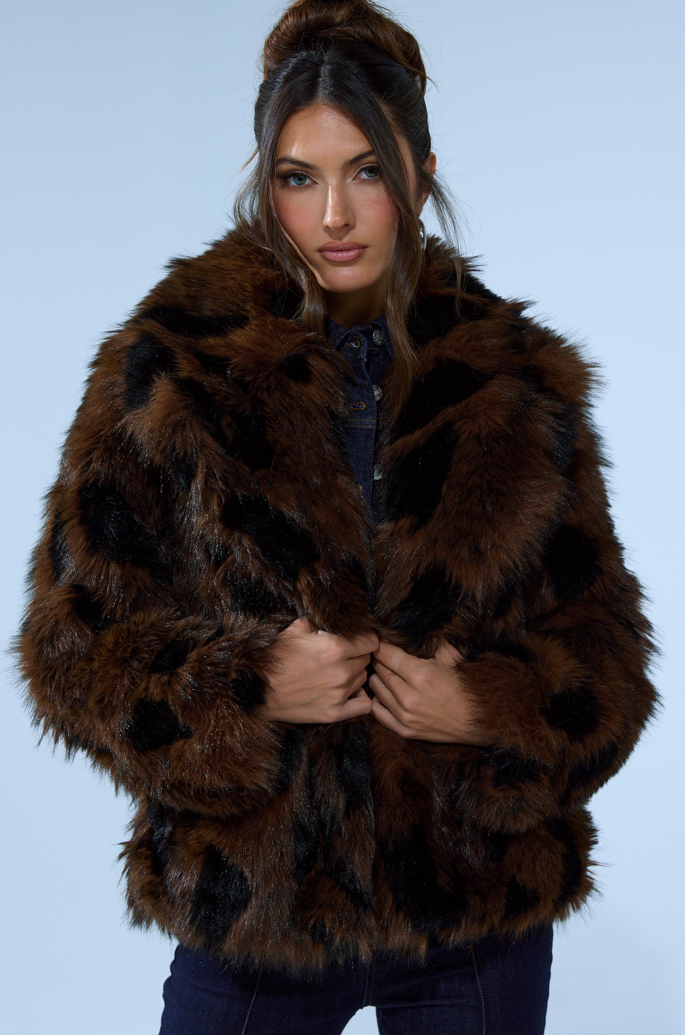 SHORTIE FUR COAT IN BROWN MULTI – AKIRA