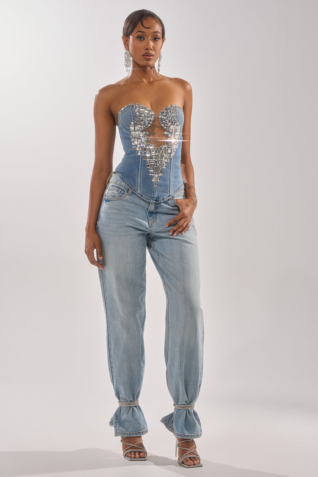 GEMIMA CORSET – AKIRA