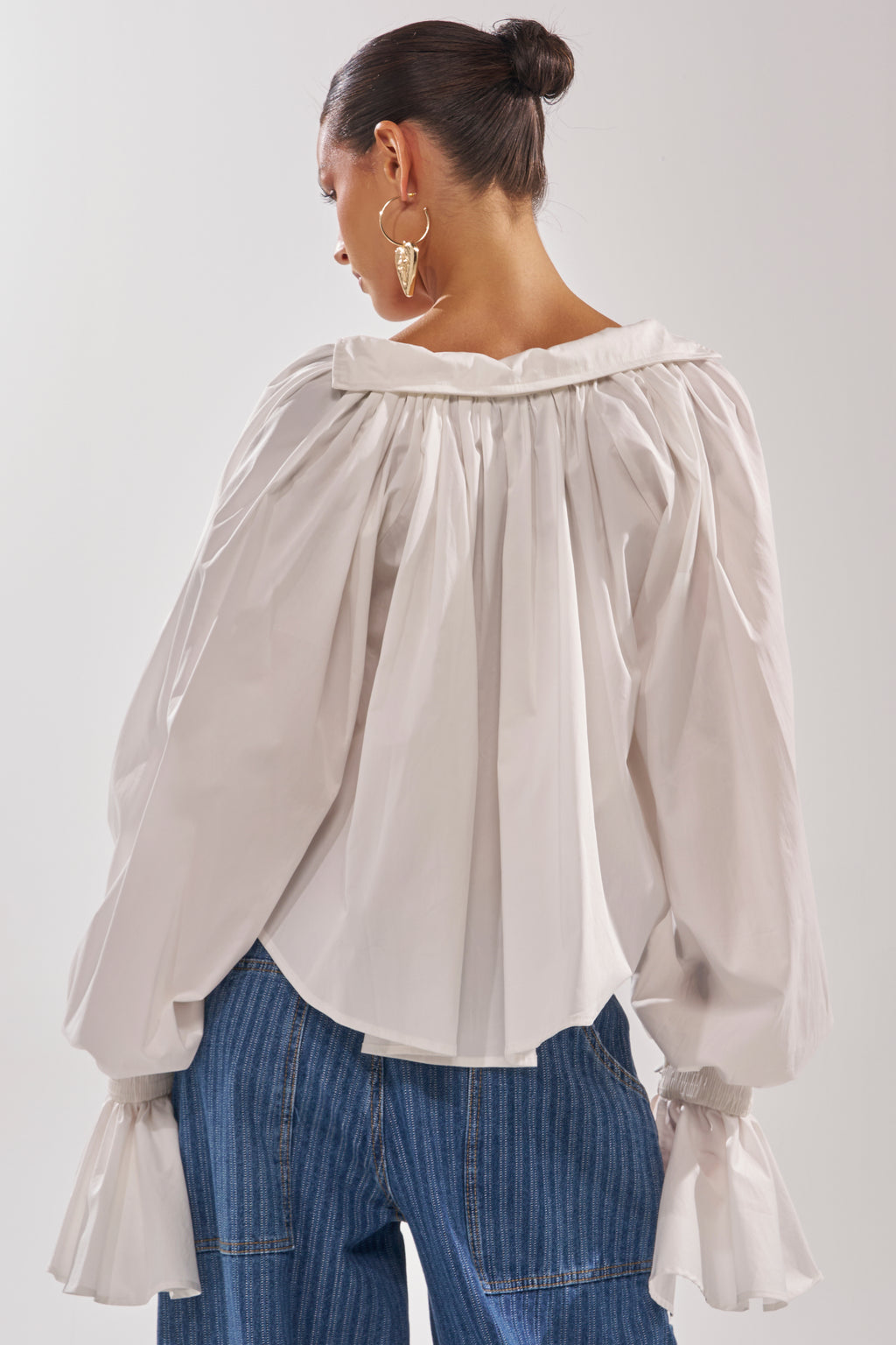 KELLY POPLIN BLOUSE – AKIRA