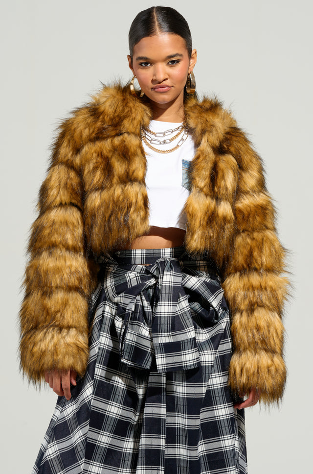 GRACELLE FAUX FUR CROPPED JACKET – AKIRA