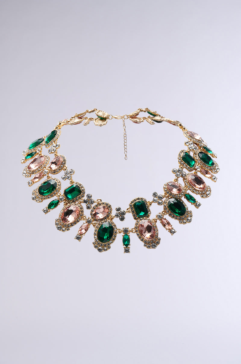 REGENT NECKLACE – AKIRA