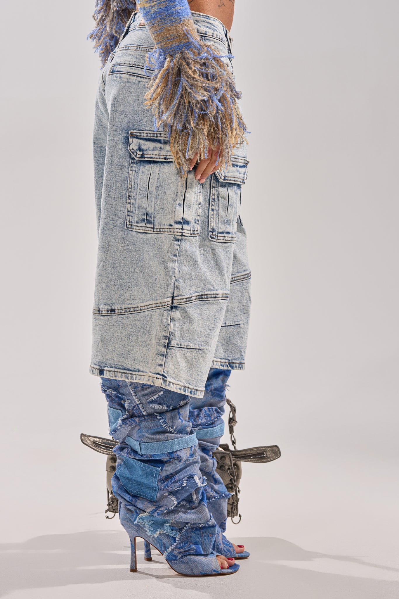 FORGET ME NOT DENIM CARGO BERMUDA SHORT – AKIRA