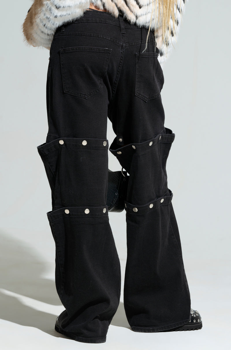 SNAP OUT OF IT DENIM PANT IN BLACK – AKIRA SNAP OUT OF IT DENIM PANT IN BLACK – AKIRA