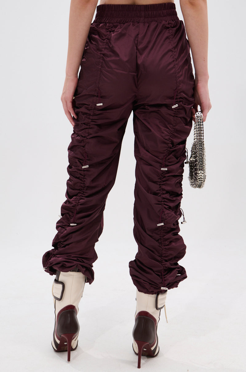 NO TIME FOR GAMES RUCHED JOGGER PANTS – AKIRA