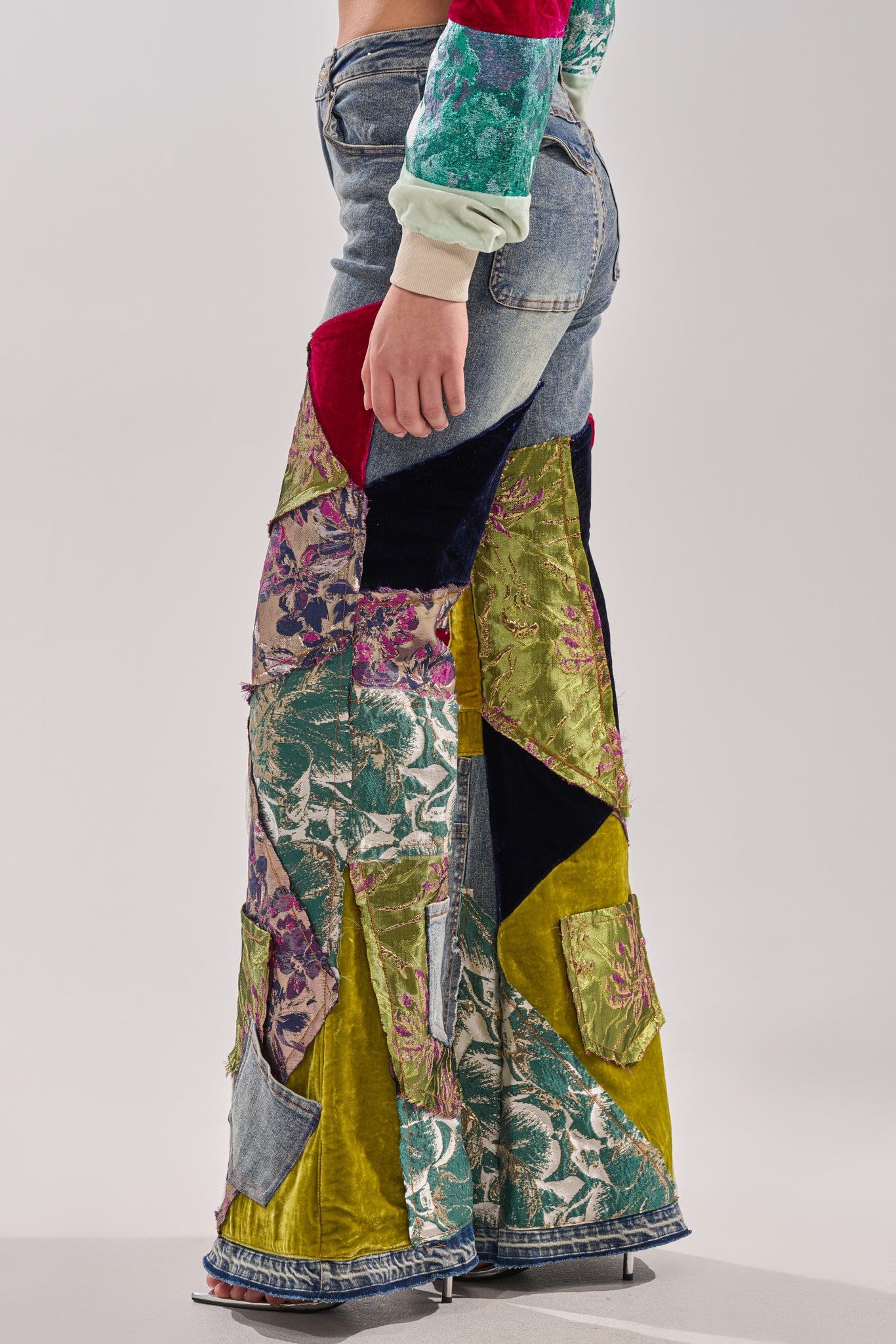 MIXED EMOTIONS BROCADE PATCHWORK FLARE DENIM – AKIRA