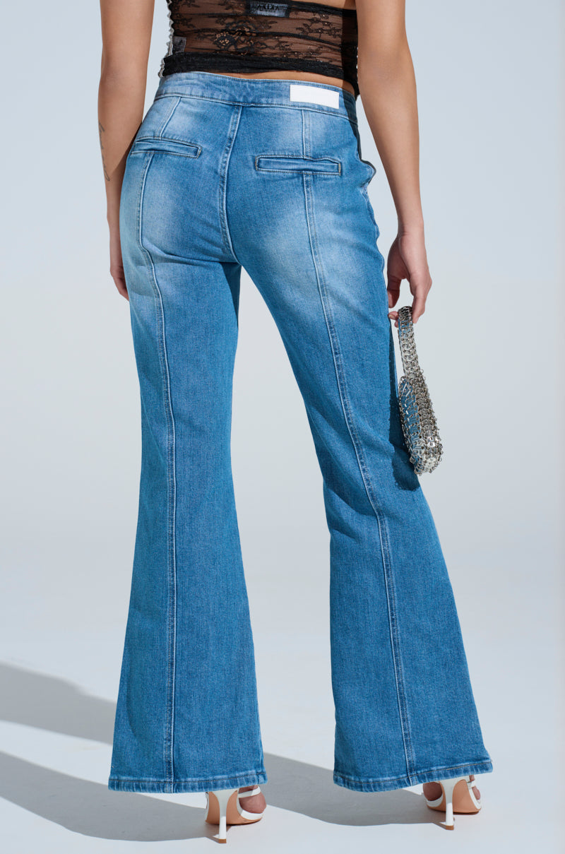 SPLIT HEM BOOTCUT TROUSER JEAN – AKIRA