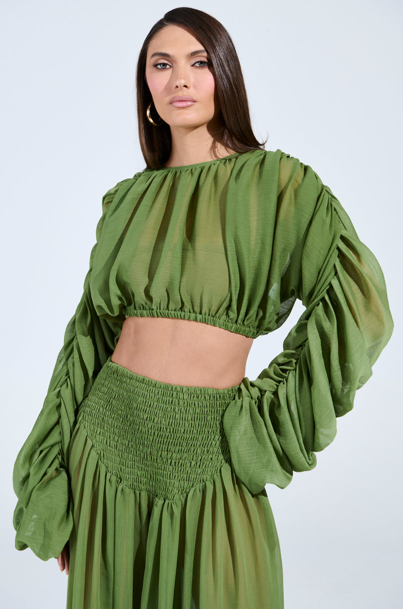 LAURA RUCHED CROPPED BLOUSE IN GREEN – AKIRA
