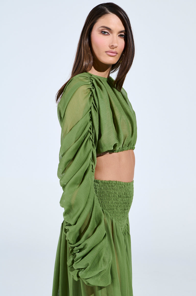 LAURA RUCHED CROPPED BLOUSE IN GREEN – AKIRA