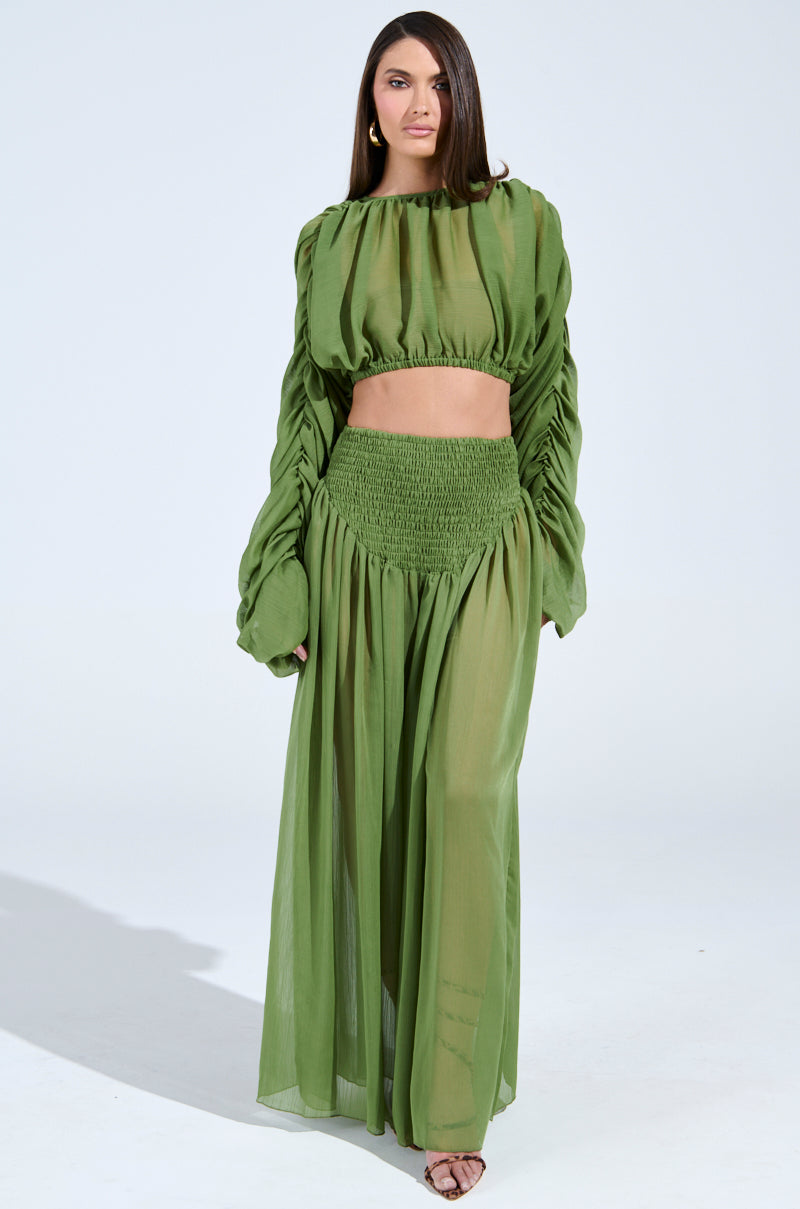 LAURA RUCHED CROPPED BLOUSE IN GREEN – AKIRA