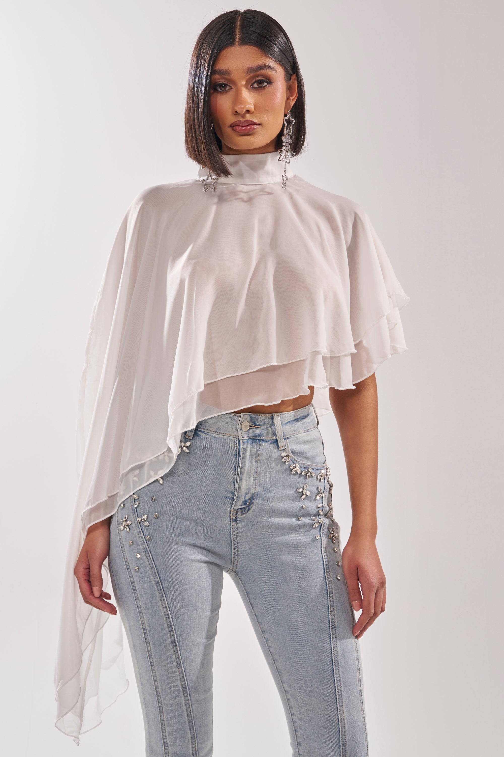 FOLLOW ME DRAPEY BLOUSE – AKIRA