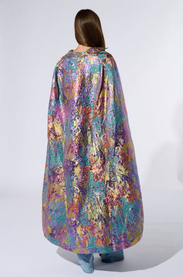 VERSAILLES HIGH LOW BROCADE CAPE – AKIRA