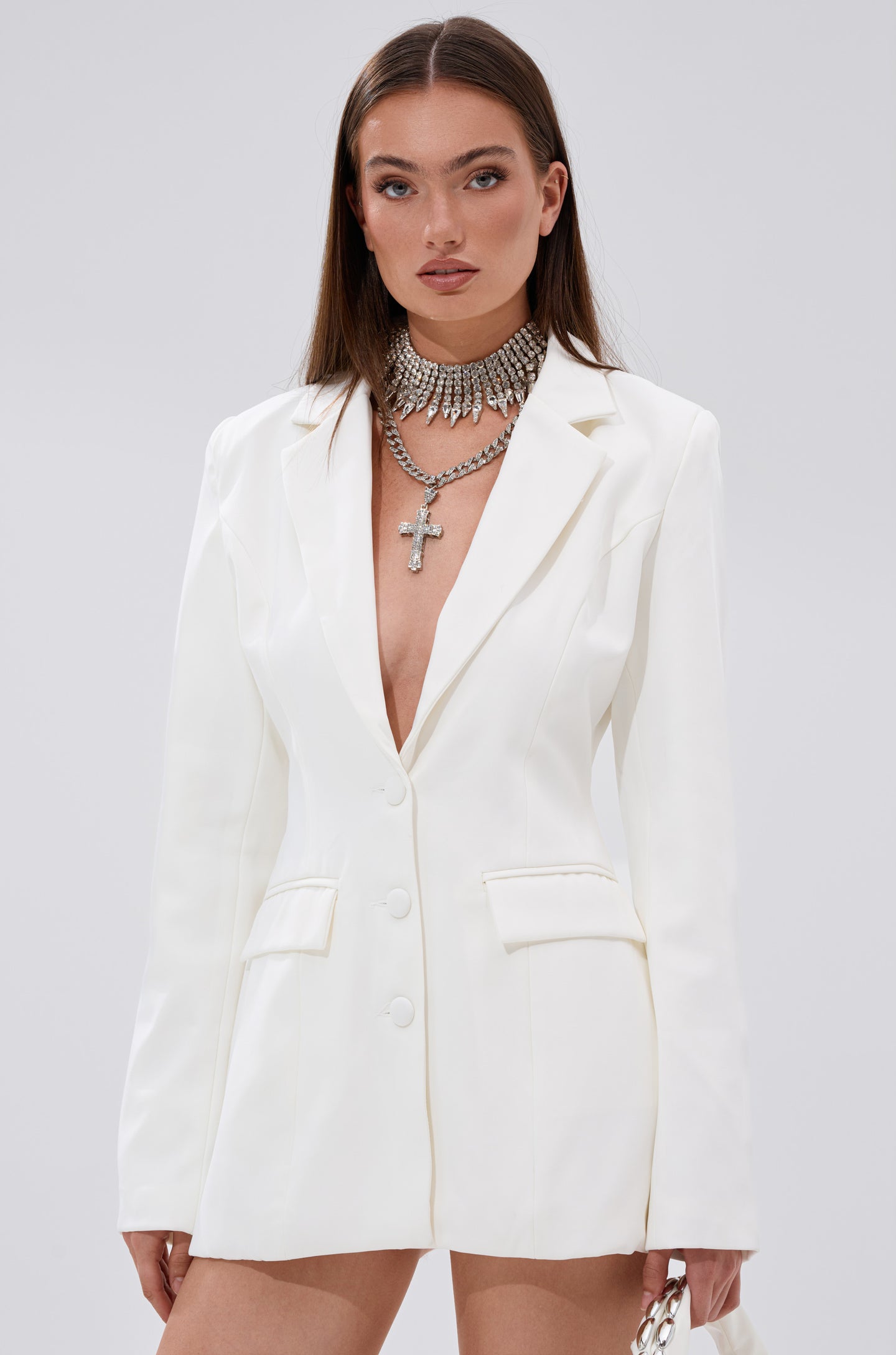 EASY BREEZY BACKLESS BLAZER – AKIRA