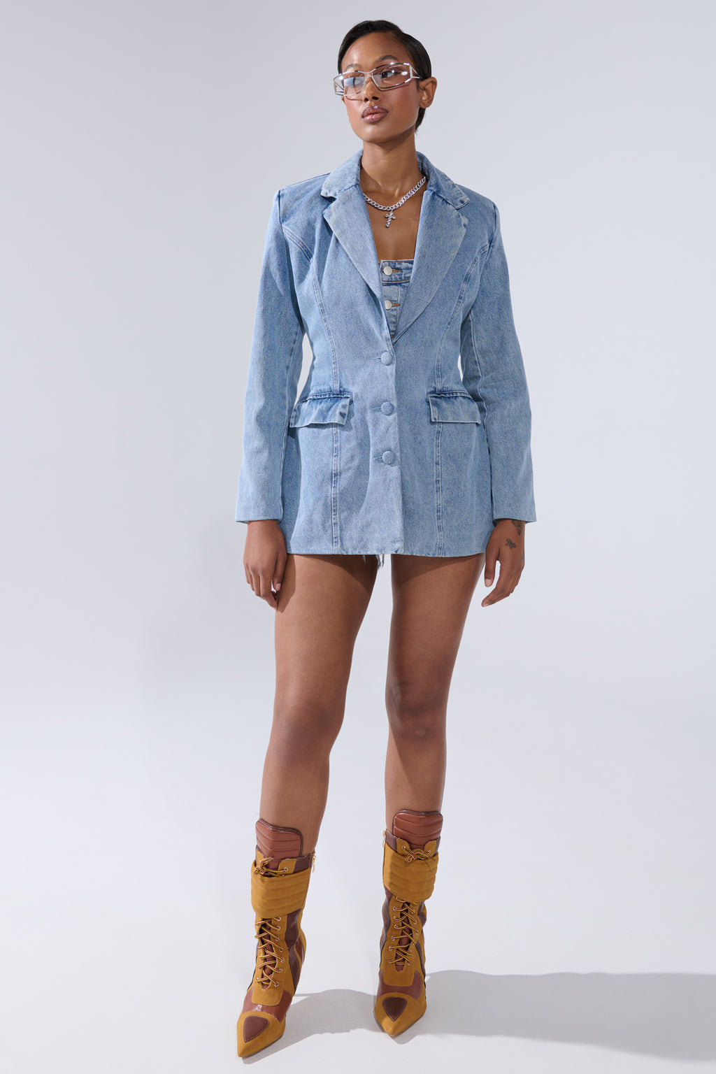 BACKLESS DENIM BLAZER – AKIRA