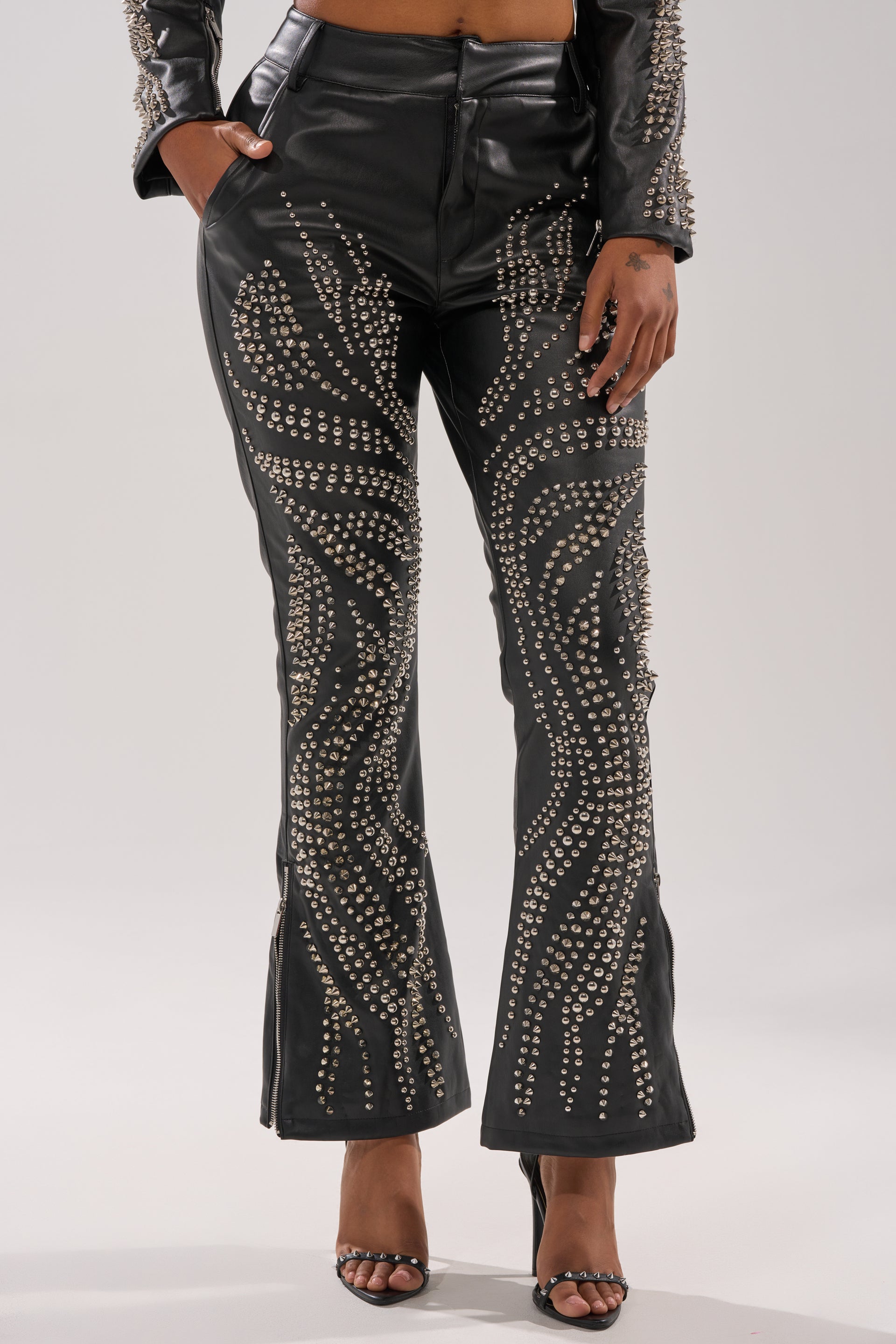 GONE BAD STUDDED PANT – AKIRA