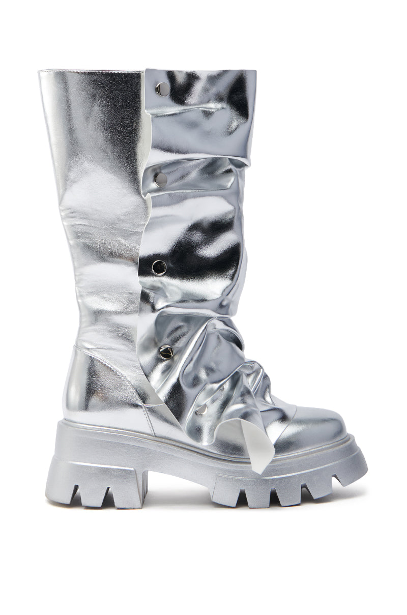 AZALEA WANG SYBEL BUTTON SILVER FLAT BOOTIE – AKIRA