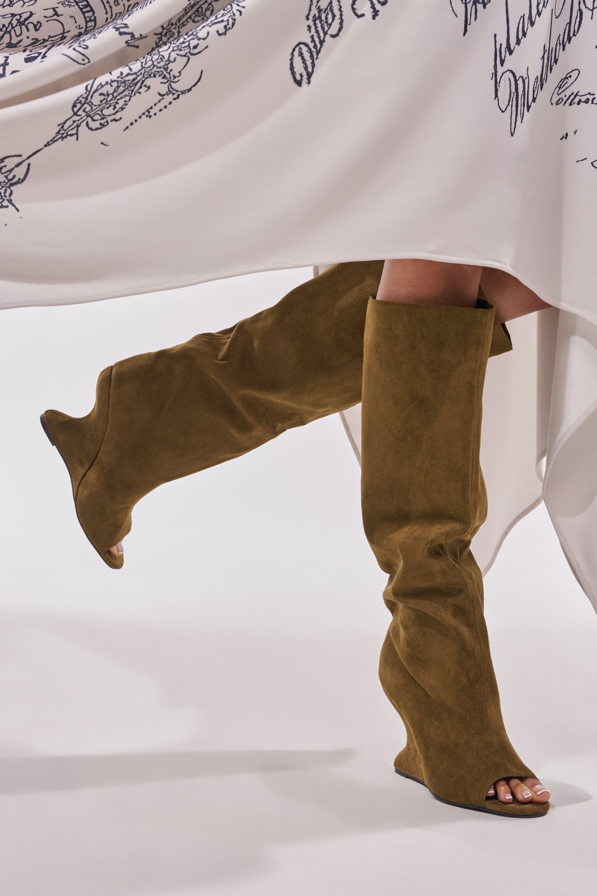 AZALEA WANG VINCENT OLIVE FAUX SUDED OPEN TOE WEDGE BOOT – AKIRA