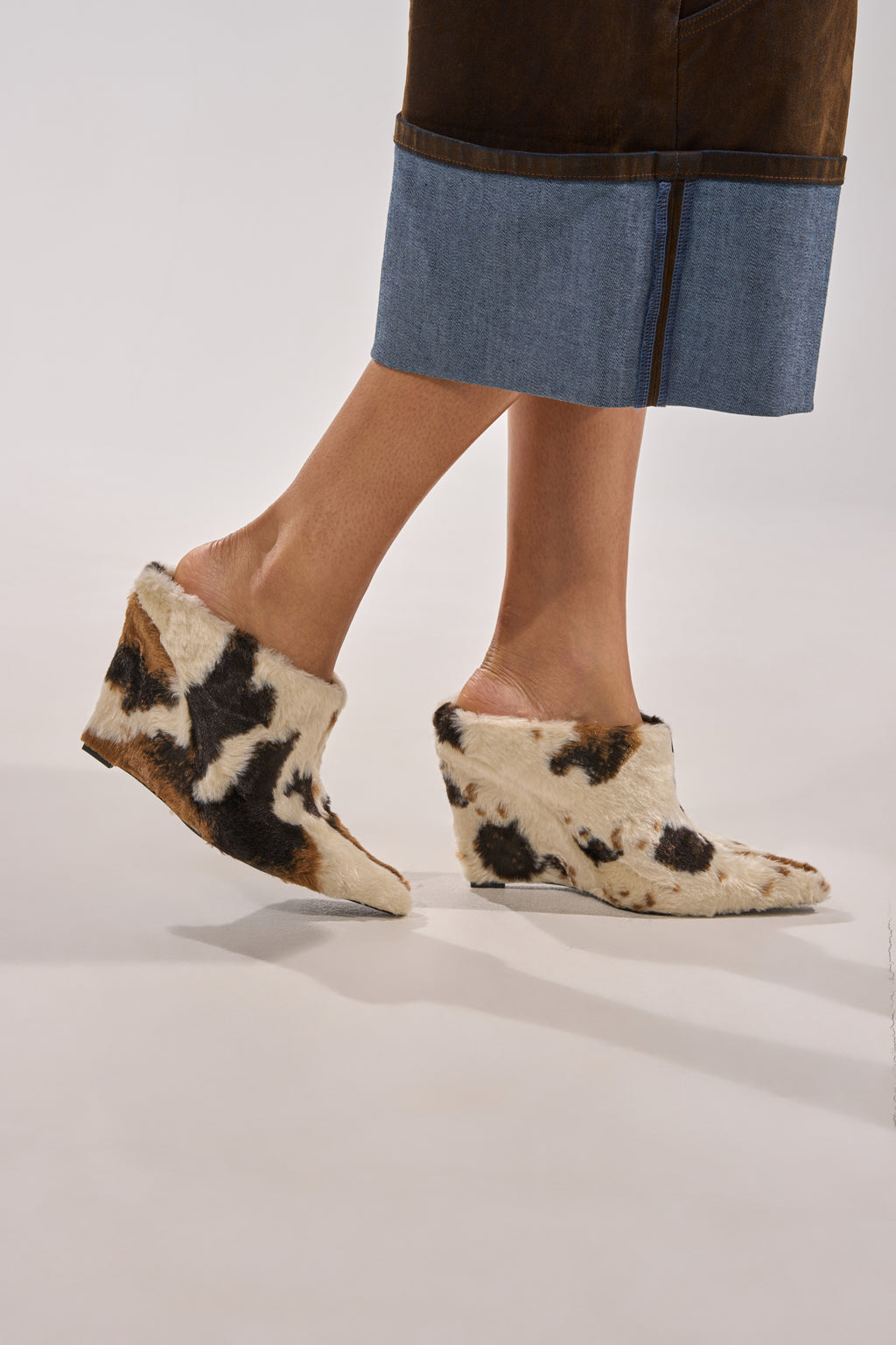 AZALEA WANG WAFIYA MULTI WEDGE COW PATTERN FURRY PUMP – AKIRA