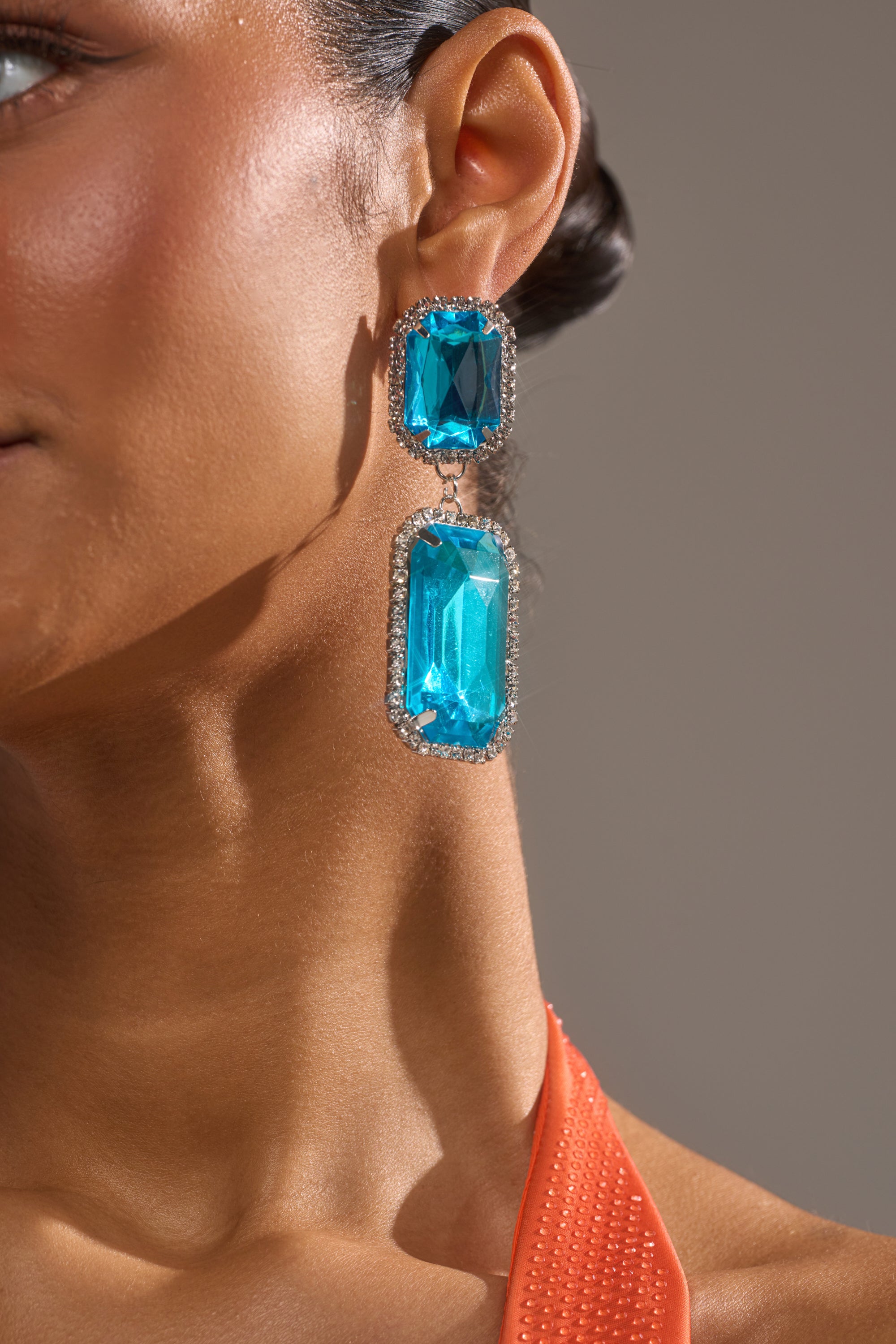 ON TREND EARRING – AKIRA