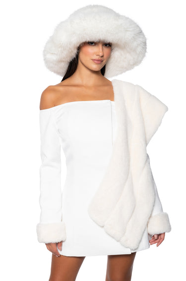APRES SKI OFF SHOULDER FAUX FUR MINI DRESS – AKIRA