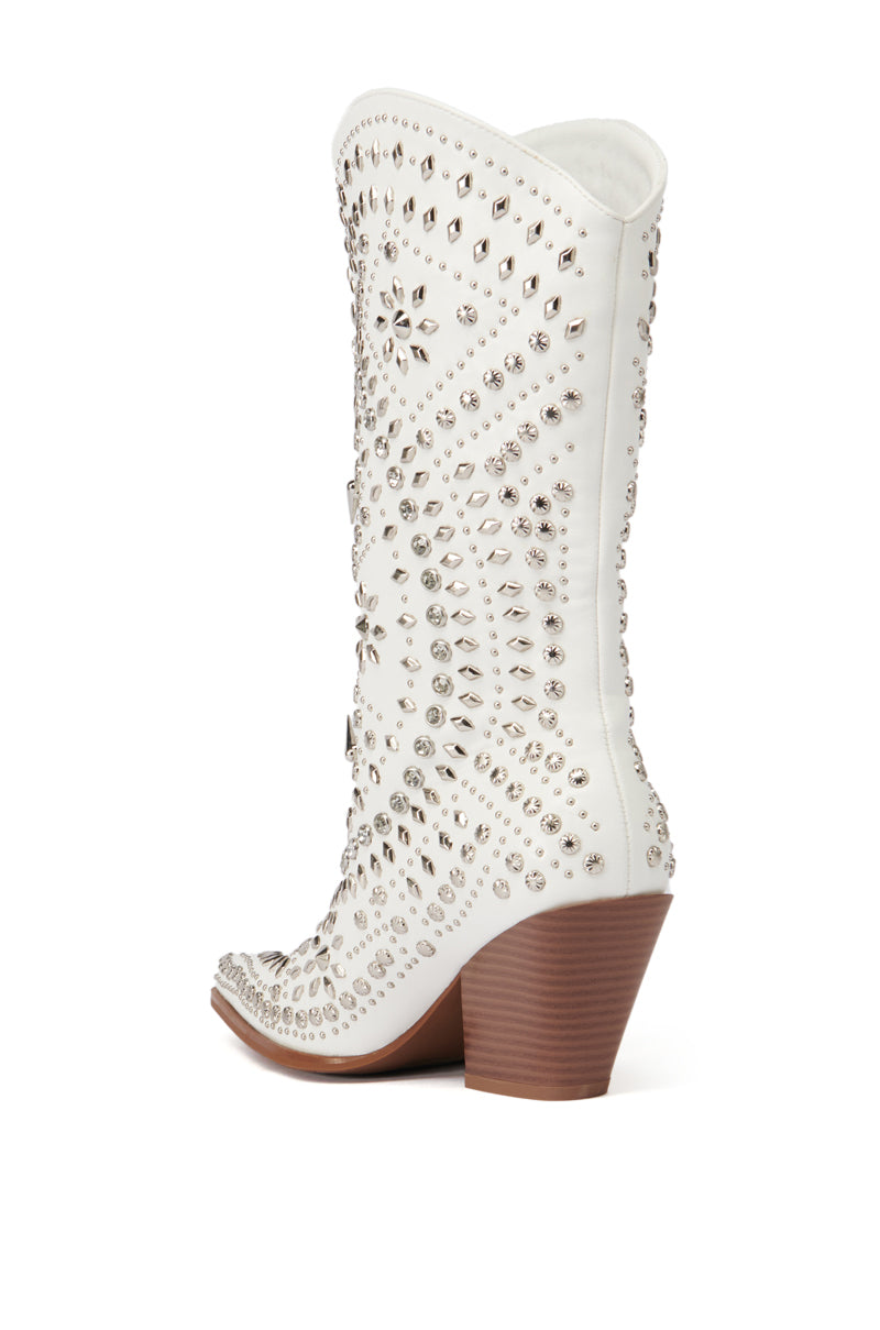 AZALEA WANG AMICABLE WHITE SILVER EMBELLISHED WESTERN BOOT – AKIRA