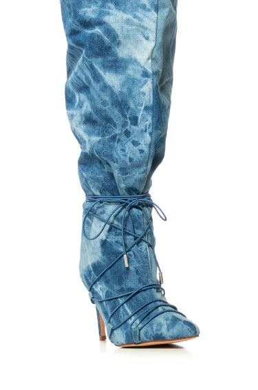 AZALEA WANG BEXLEY ACID WASH DENIM SLOUCH BOOT IN BLUE – AKIRA