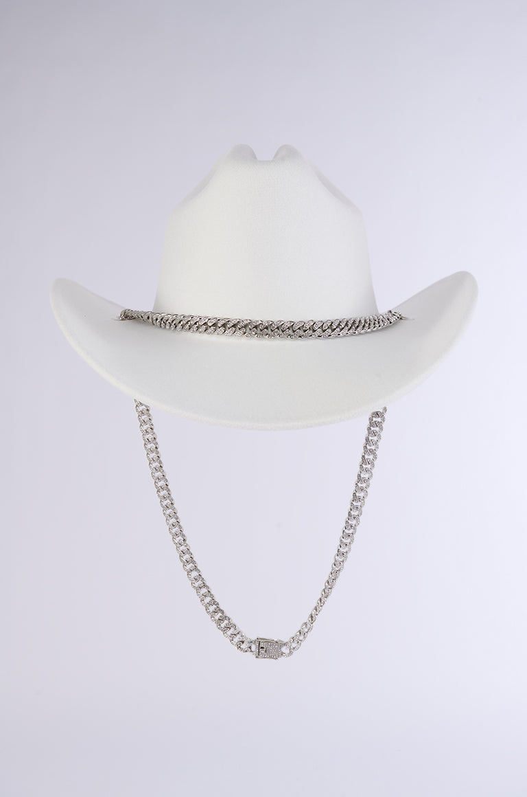 BASIC BUT NOT COWBOY HAT – AKIRA
