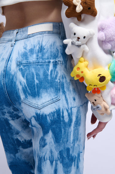 DENIM DYE AWAY ACID WASHED PLEATED WIDE LEG JEAN – AKIRA