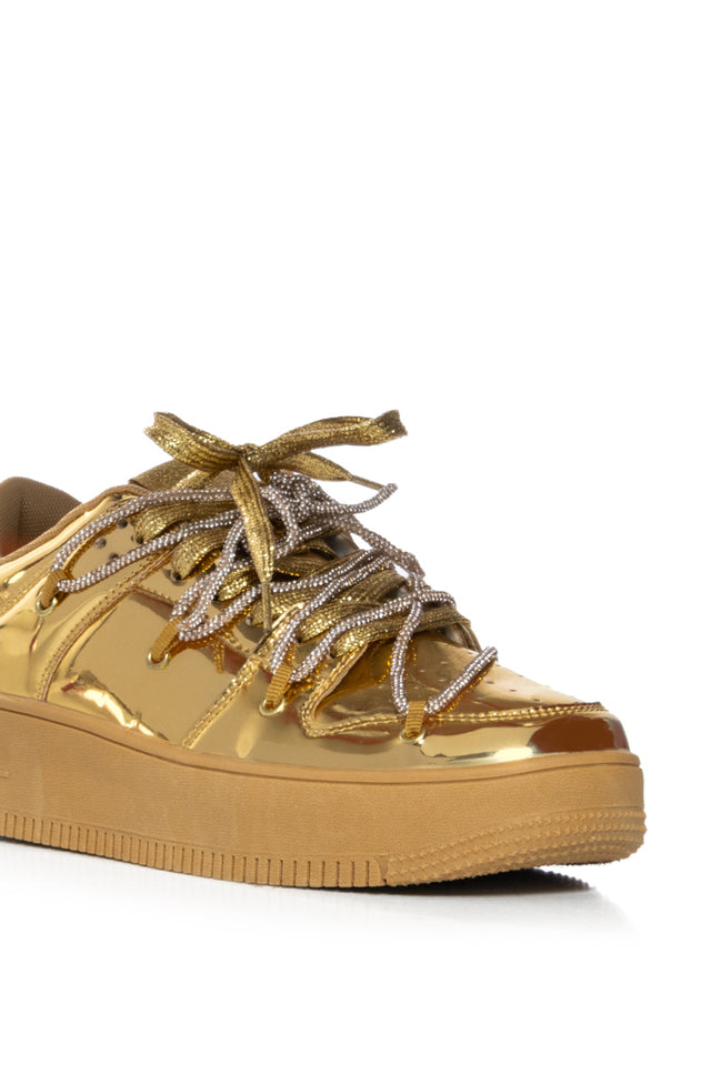 EDEN GOLD SNEAKER – AKIRA