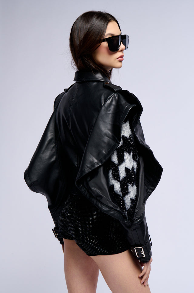 HOT SHOT SHARP OPEN SHOULDER MOTO JACKET IN BLACK – AKIRA