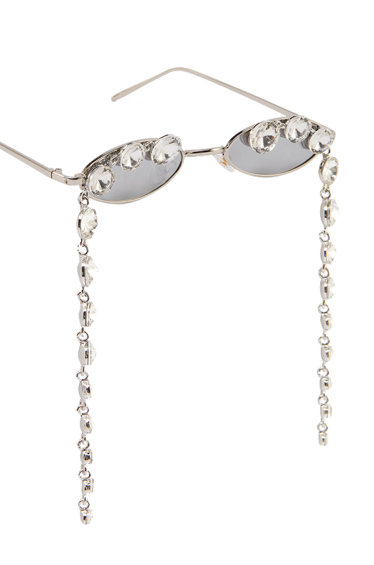I CRY DIAMONDS SUNGLASSES – AKIRA