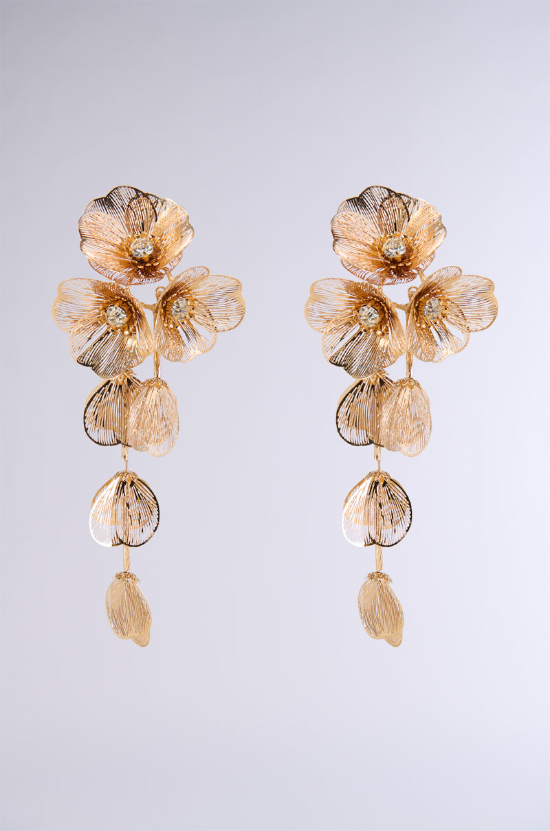PRETTY LADY EMBELLISHED DANGLE EARRINGS IN GOLD – AKIRA