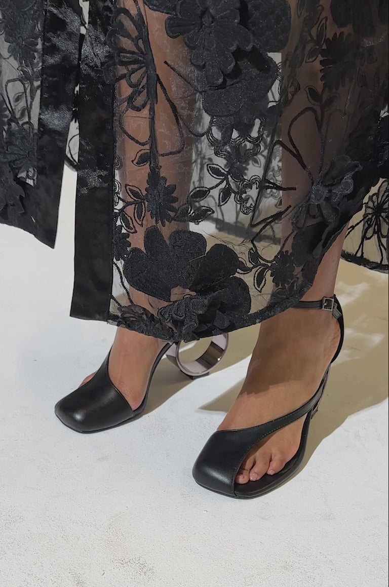 AZALEA WANG CORABELLA BLACK NOVELTY HEEL SANDAL – AKIRA