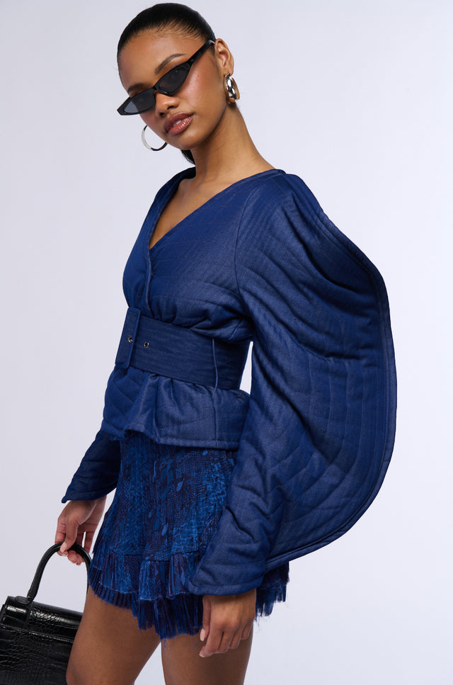 RAINA DRAMATIC SLEEVE BELTED BLOUSE – AKIRA